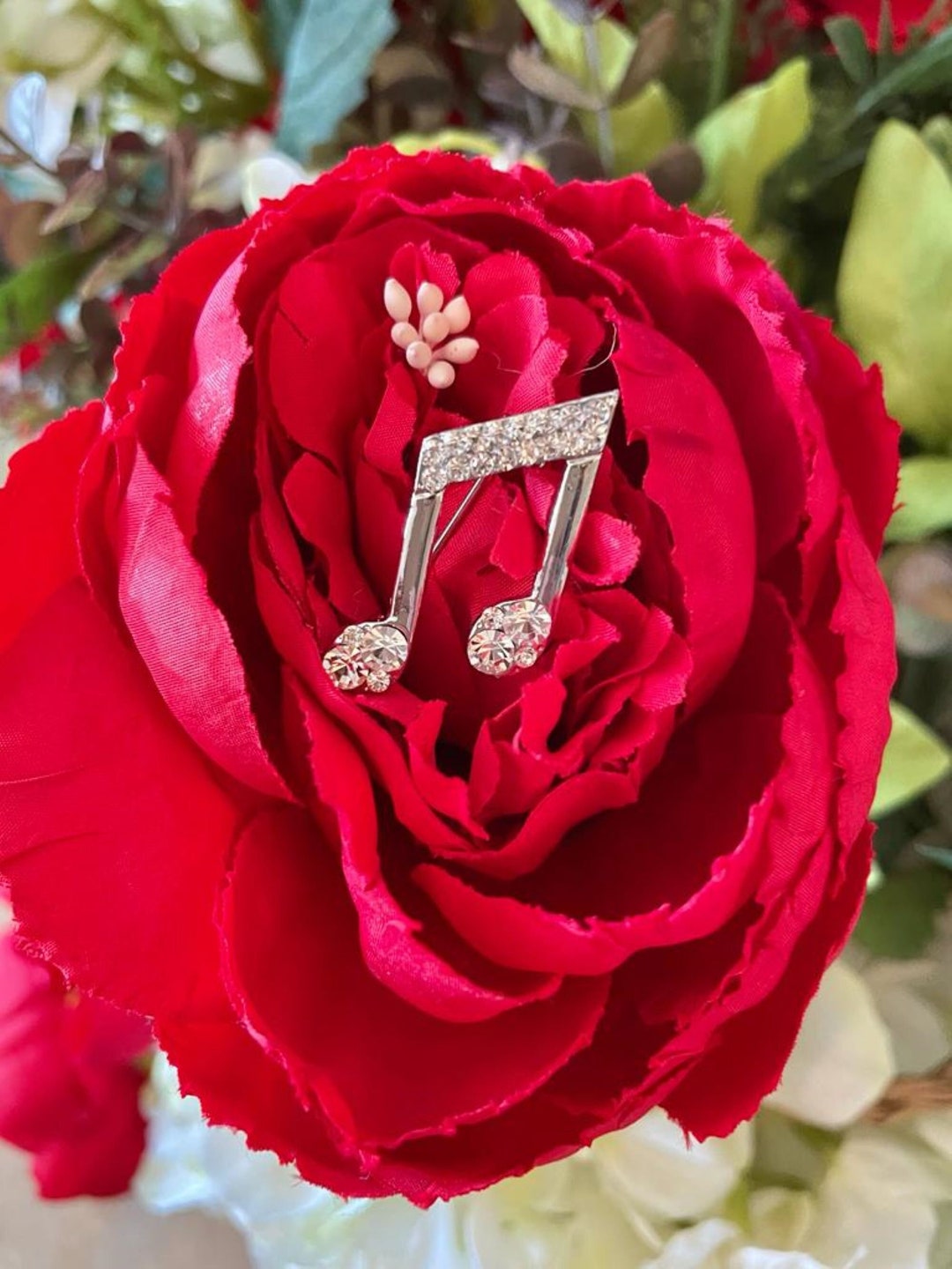 Crystal Musical Note Brooch: A Unique and Elegant Statement Piece for ...