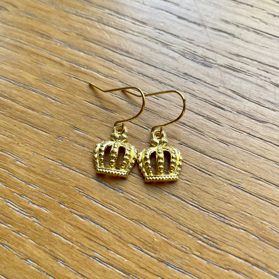 Gold Crown Earrings, Crown Jewellery, Crown Jewelry, Earrings Crown ...