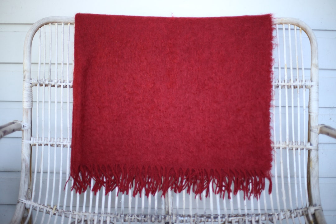 Vintage Wool Blanket Throw Picnic Rug Solid Maroon Red - Etsy