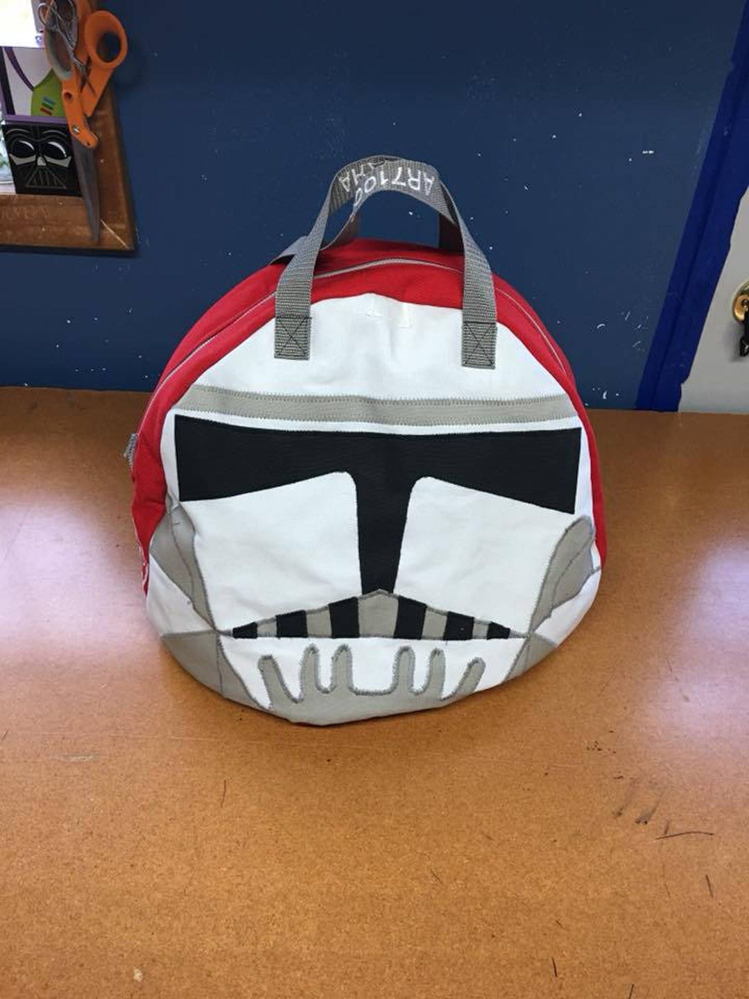 Star Wars Clone Wars Arc Trooper Commander Colt Deluxe Helmet Carry Bag ...