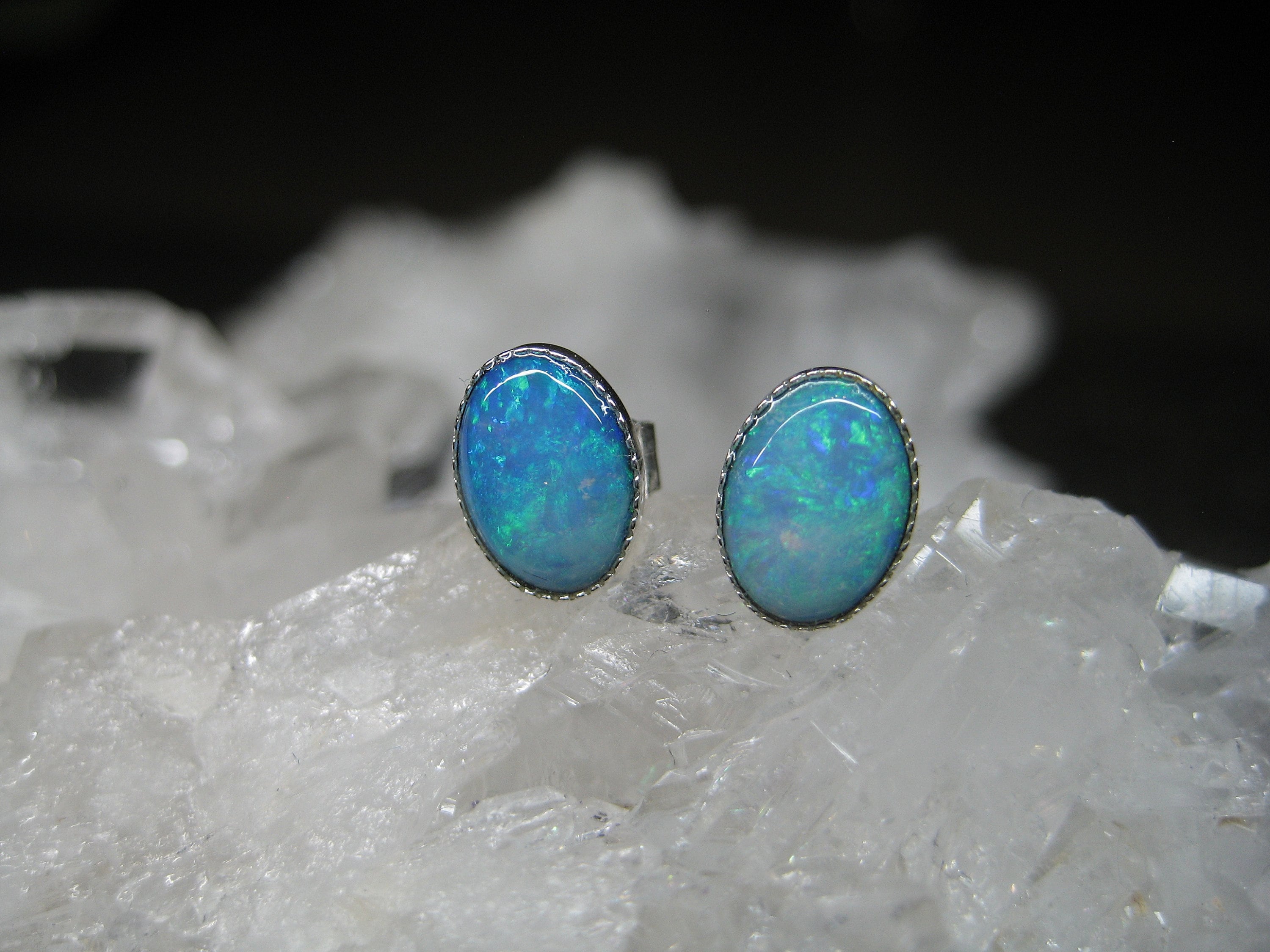 Crystal Opal Earrings 0.9 ct., Real Australian Opals, Green Blue Opal ...