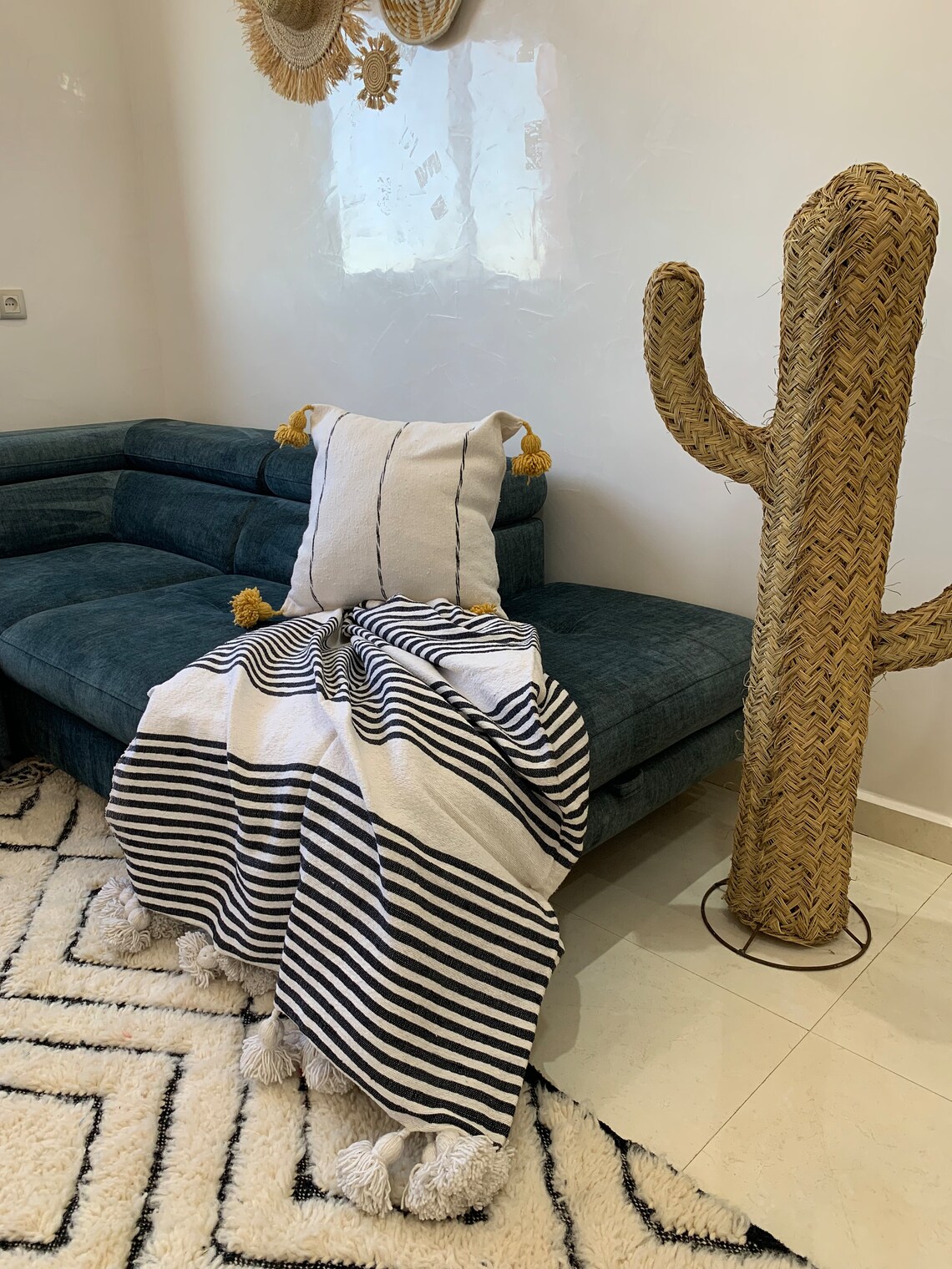 Beautiful Moroccan Black and White Pom-poms Coton Blanket - Etsy