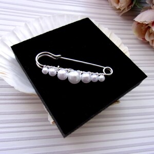 Bustle Pin, Pearl Wedding Dress Train Pin, Bridal Dress Train Clip ...
