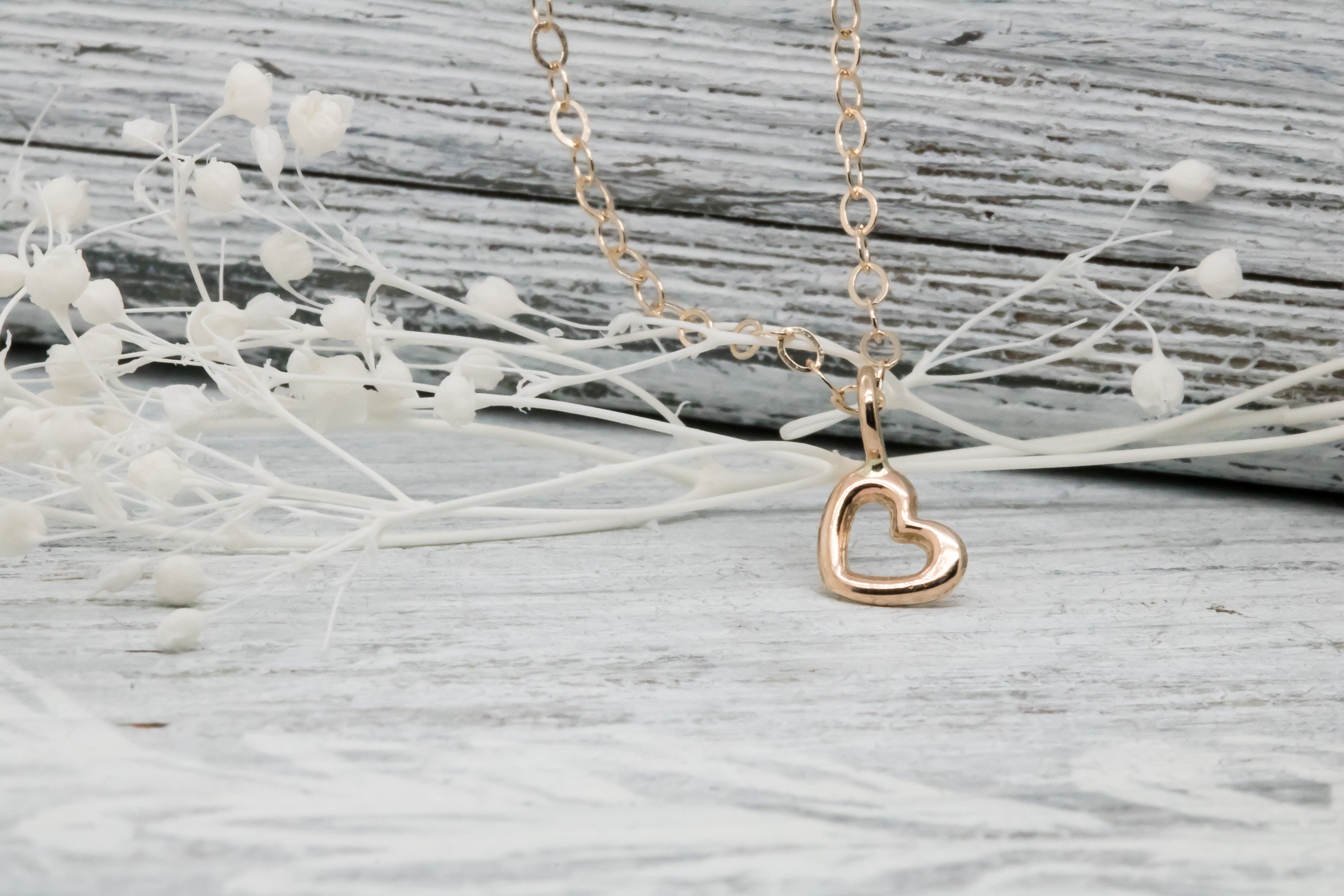 Solid 14k Yellow Gold Open Heart Charm Necklace Tiny Heart - Etsy