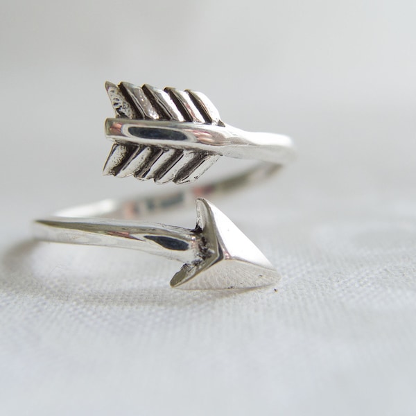 Arrow Ring - Etsy