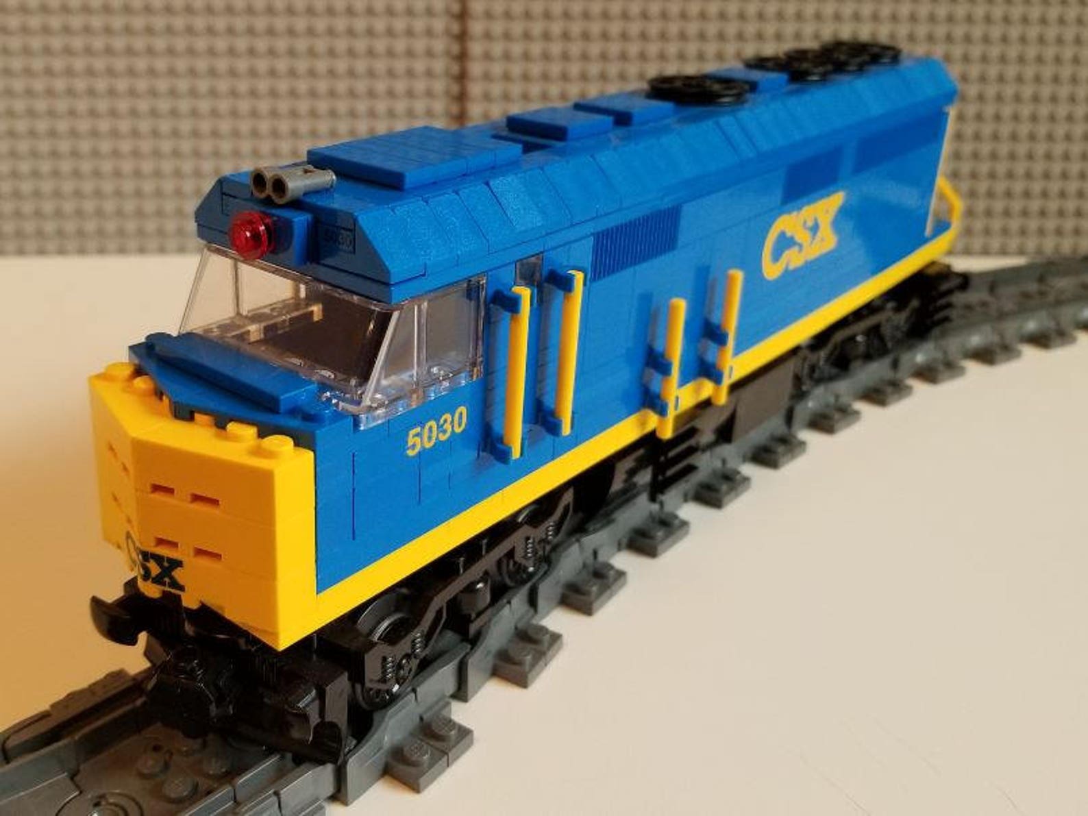 Custom Lego Train CSX F40ph | Etsy