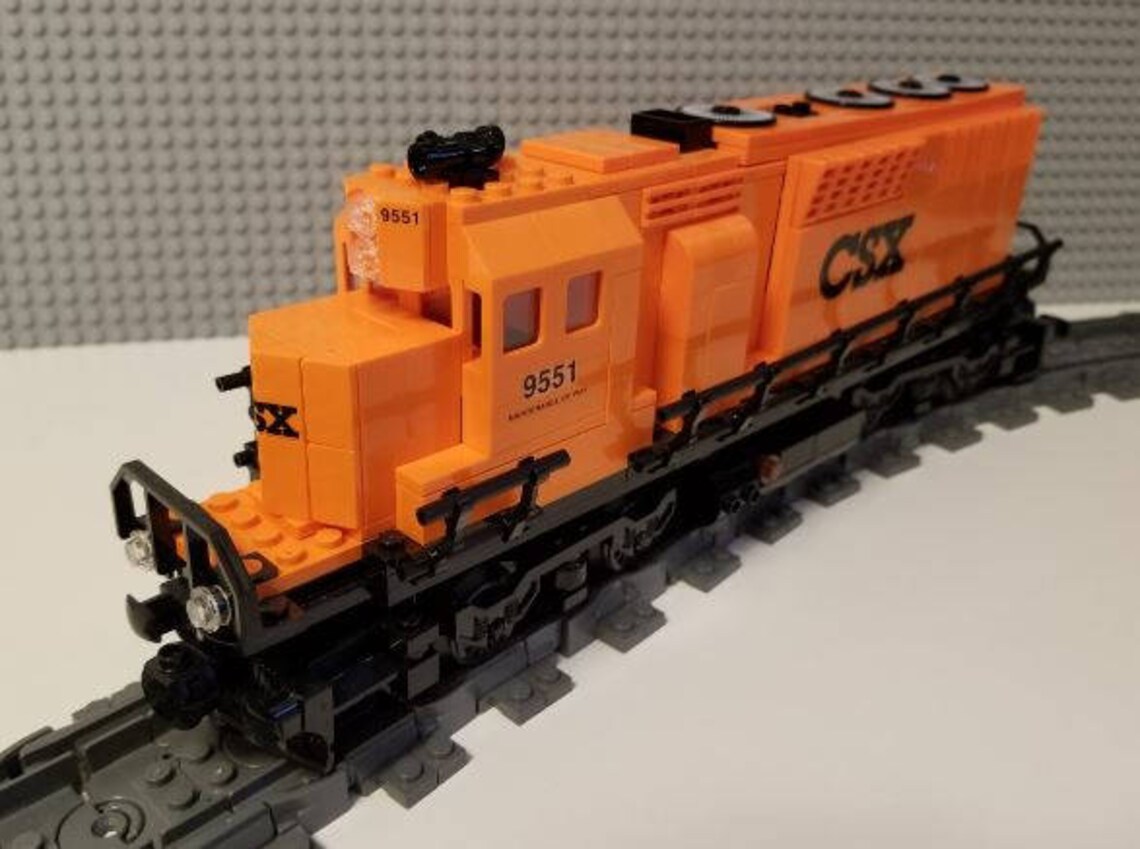 Custom Lego Train CSX Maintenance Engine GP40 | Etsy