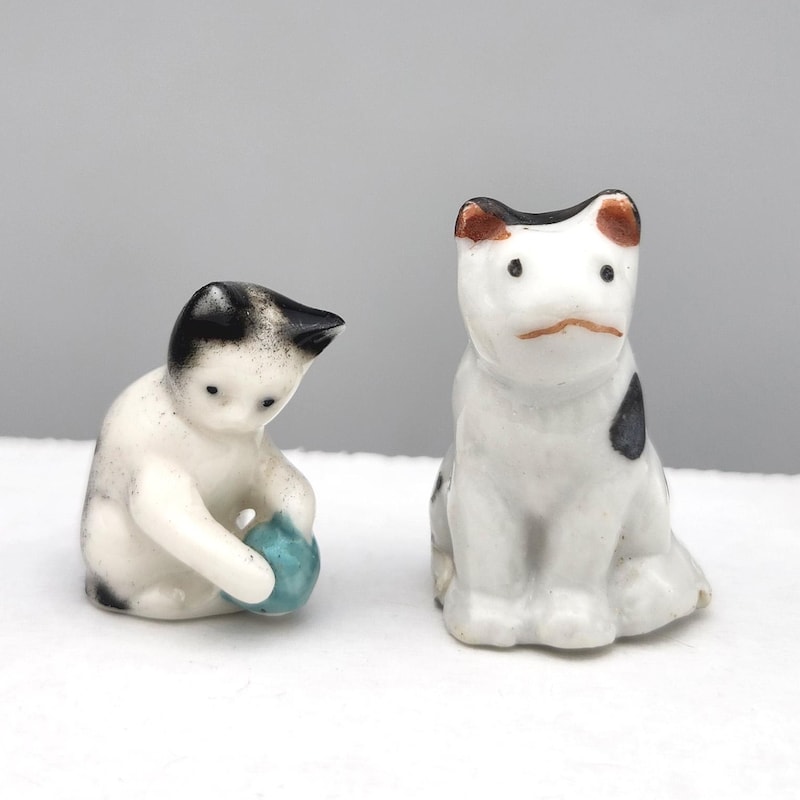 Sad Cat Figurines - Etsy