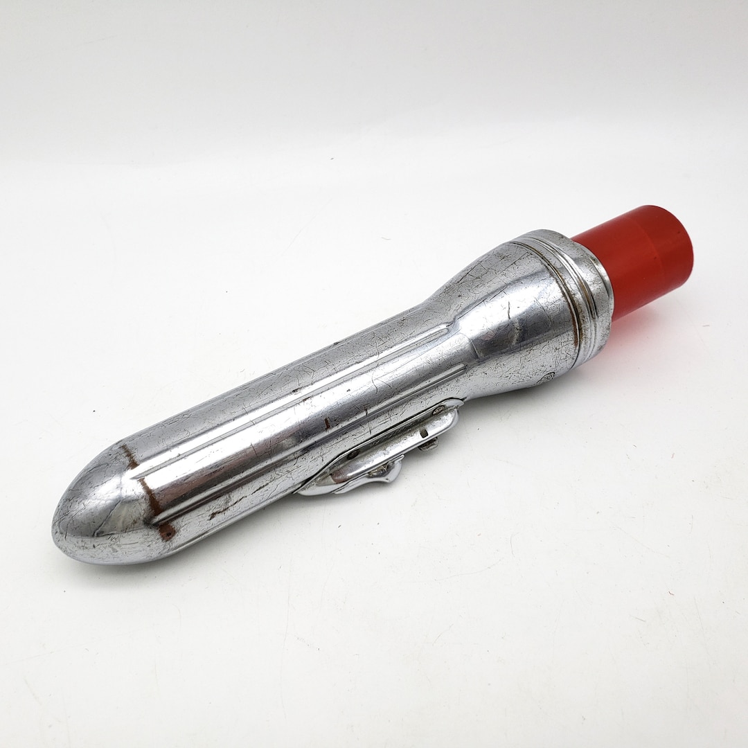 Vintage Rayovac Traffic Wand Flashlight Bullet Torpedo Shaped Light ...