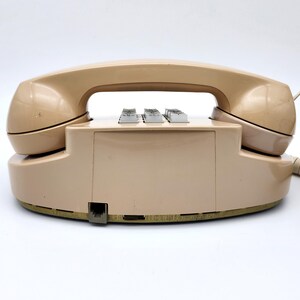 Vintage Princess Phone Push Button Beige Bell Systems Western Electric ...