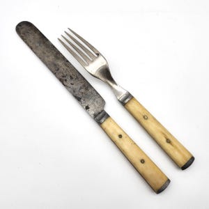 Vintage Knife and Fork Set Natural Bone Handle Antique Meriden Cutlery ...