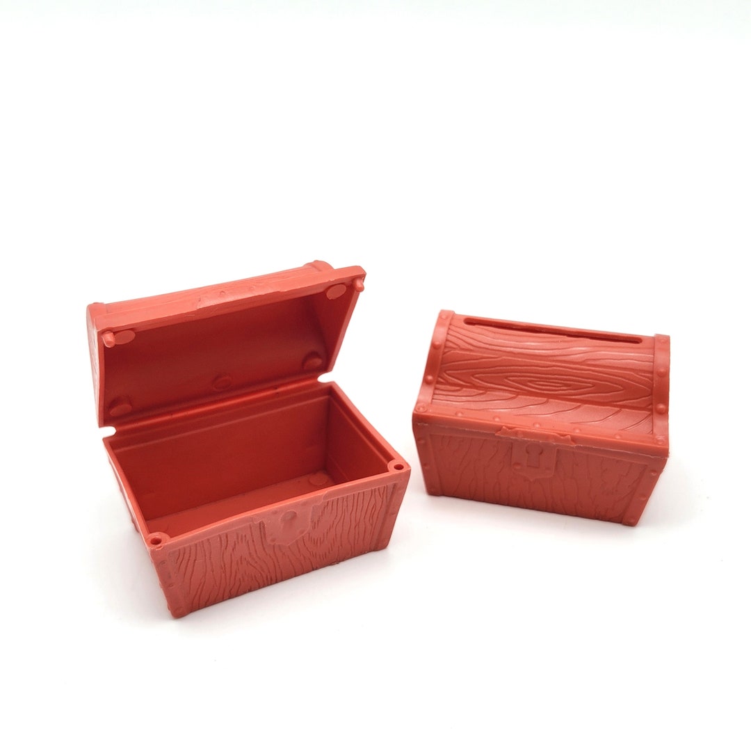 Vintage Captain Crunch Red Treasure Chest Lot of 2 Plastic Cereal Prize ...