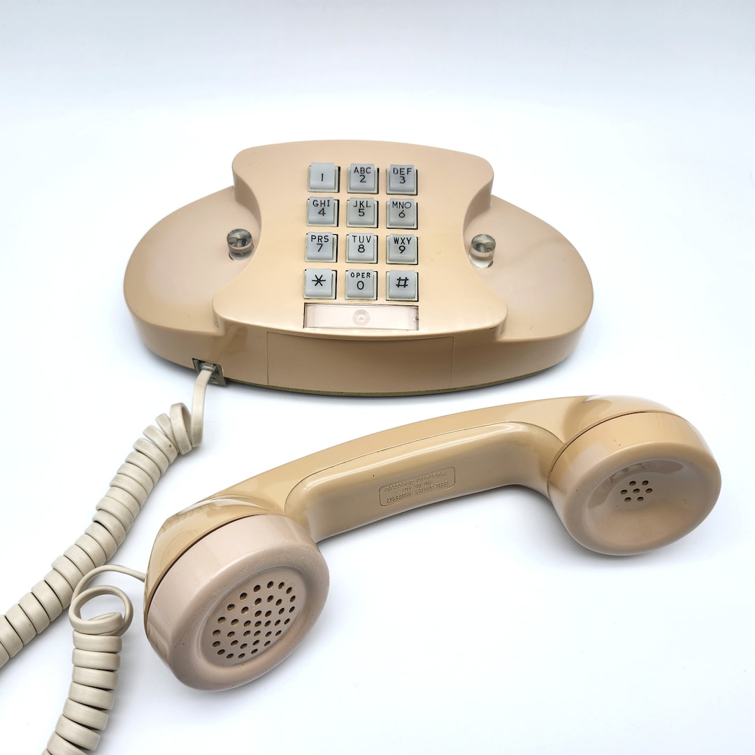 Vintage Princess Phone Push Button Beige Bell Systems Western Electric ...