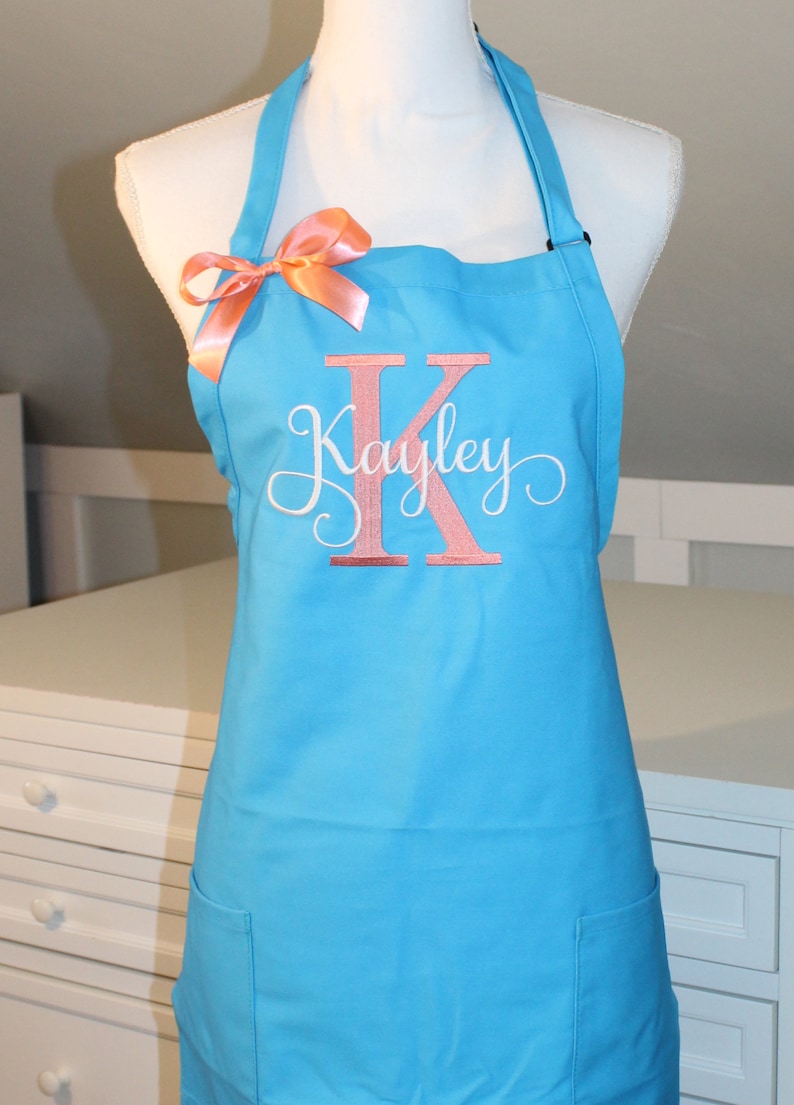 Monogrammed Apron With Letter and Name Perfect Christmas - Etsy