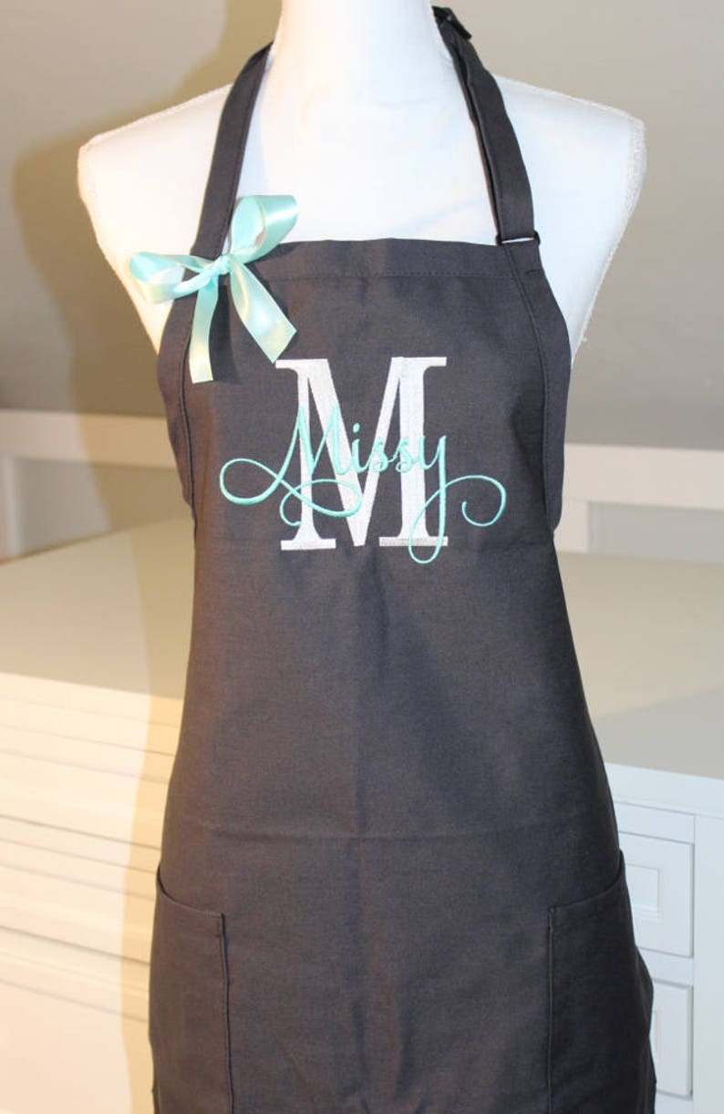 Monogrammed Apron With Letter and Name Perfect Gift - Etsy