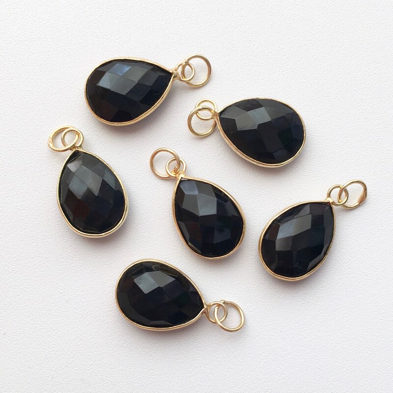 Black Spinel Pendant - Etsy