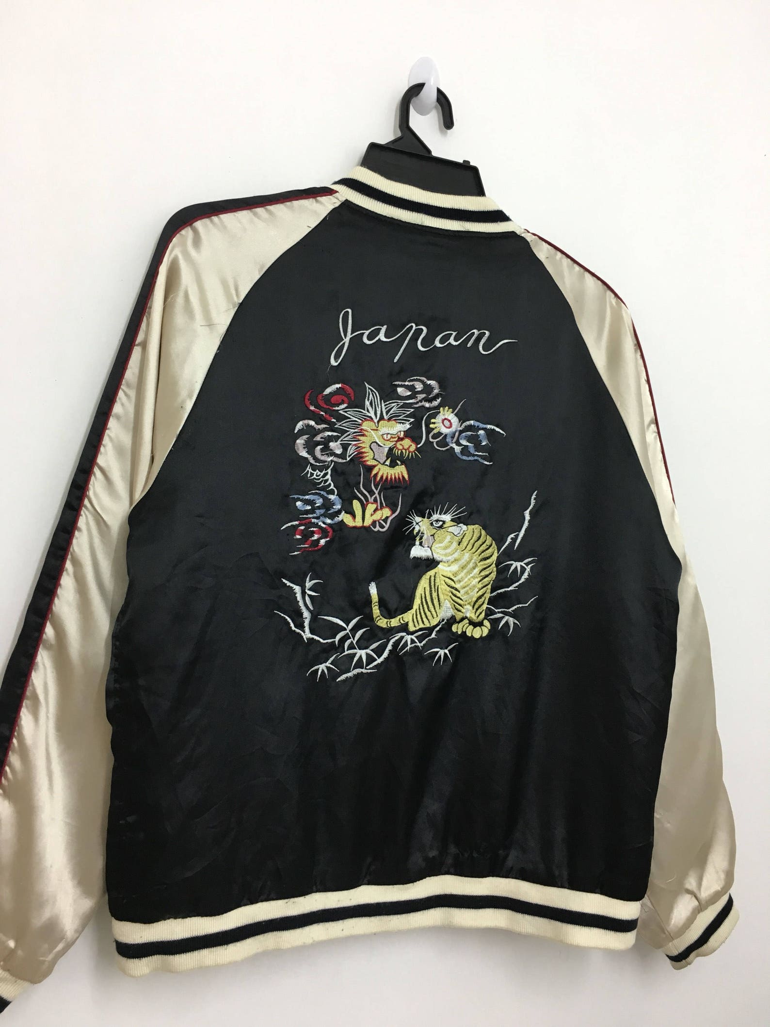 Vintage SUKAJAN Jacket Japan Embroidery Souvenir Tiger Dragon Large ...