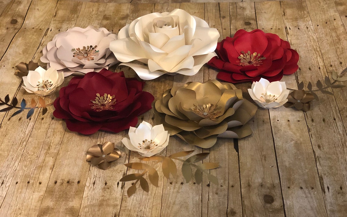 Paper Flowers Backdrop Set of 15 Items - Etsy
