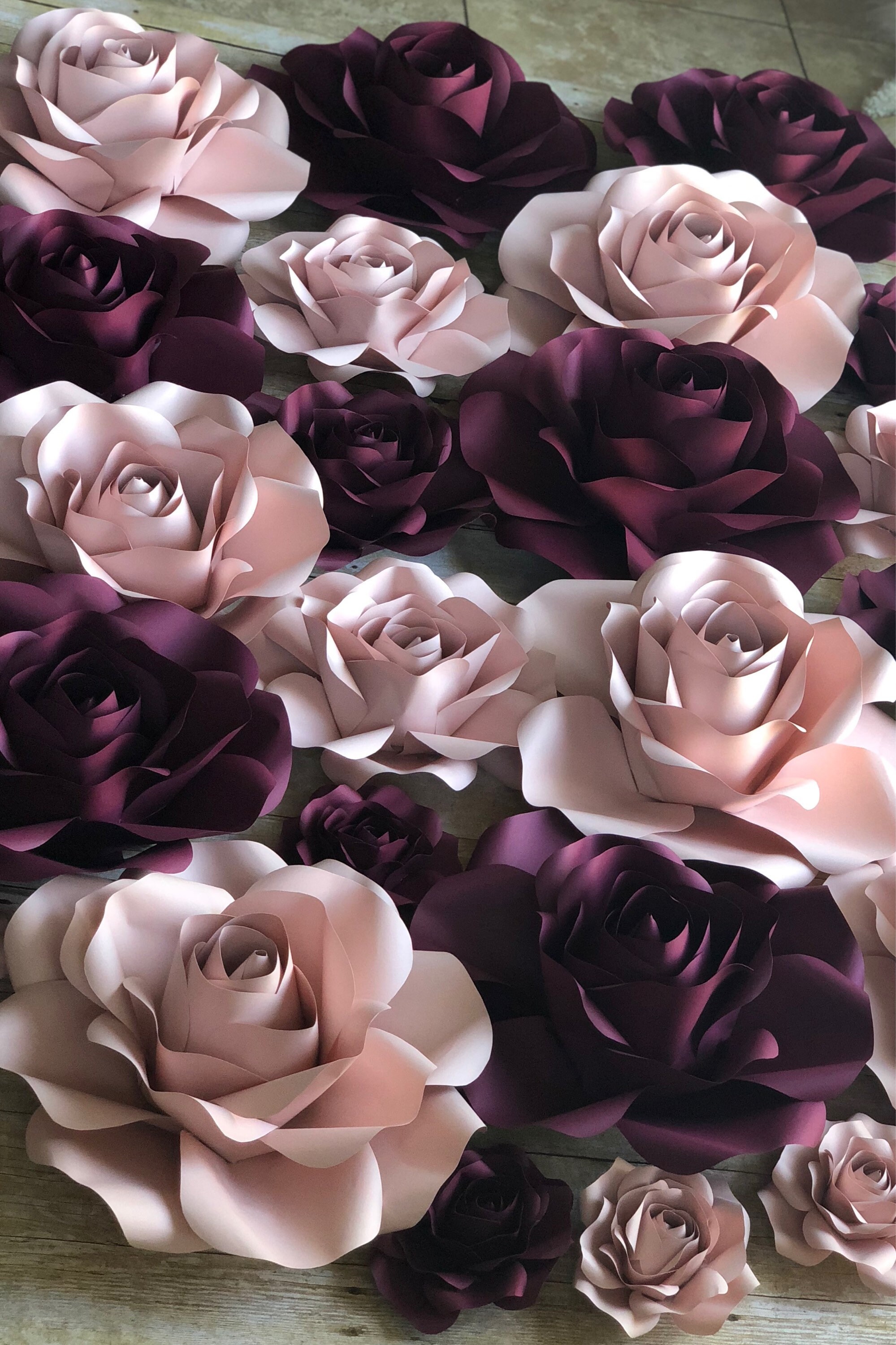 Paper Flowers Backdrop Set of Roses - Etsy