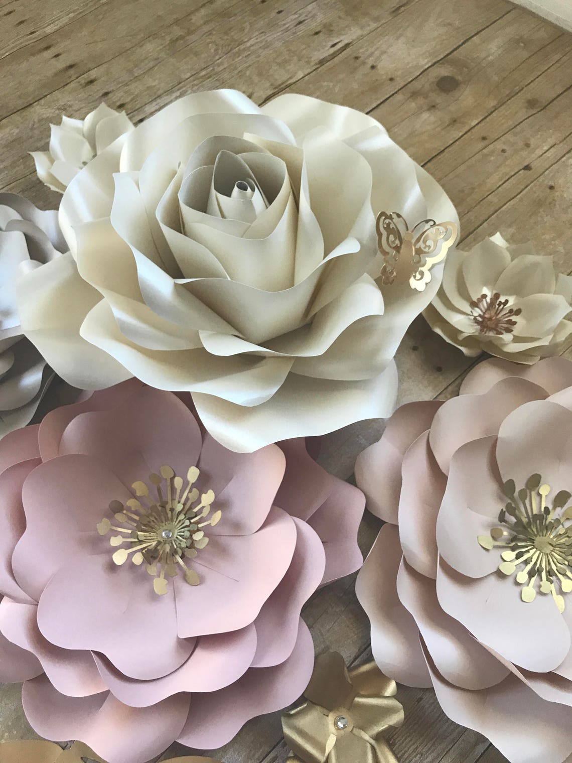Paper Flowers Backdrop Set of 14 Items - Etsy