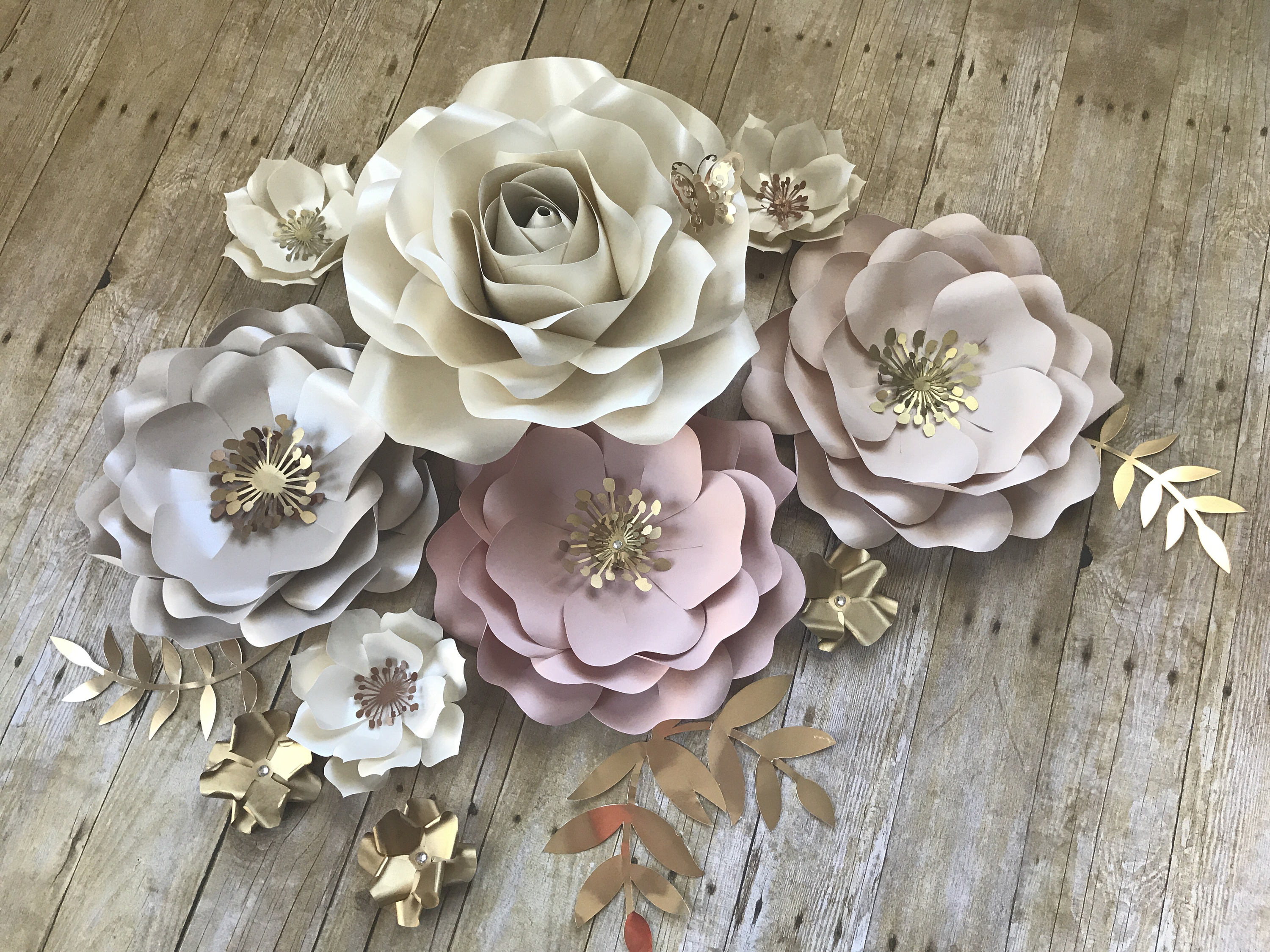 Paper Flowers Backdrop Set of 14 Items - Etsy