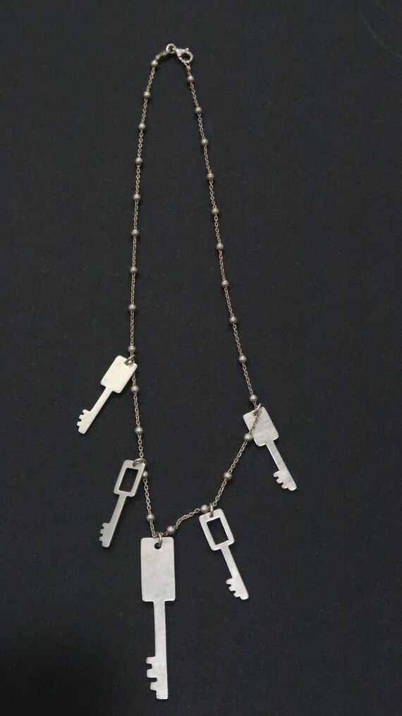 Unique 5 key sterling satellite chain necklace - Gem