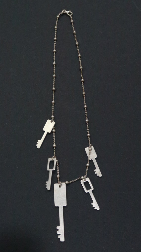 Unique 5 key sterling satellite chain necklace - Gem