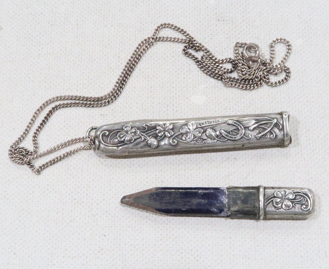 Stunning Victorian Art Nouveau Flowers, Horseshoe, Wishbone Pattern ...