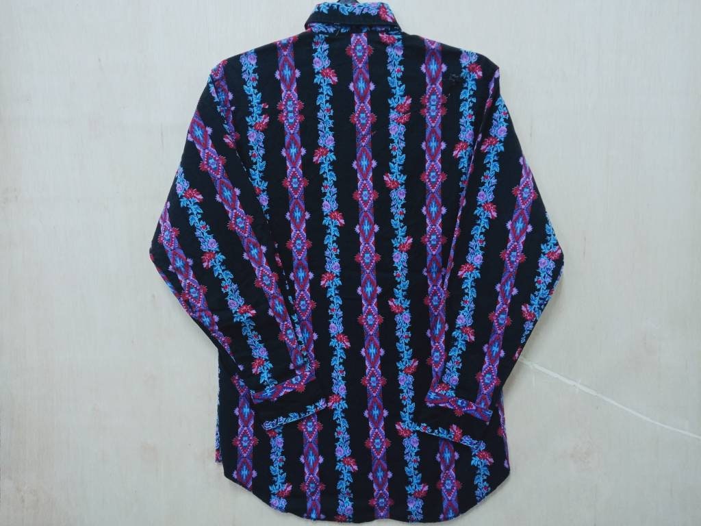 Vintage 90's Wrangler Navajo Pattern Party Shirt Medium Printed Native ...
