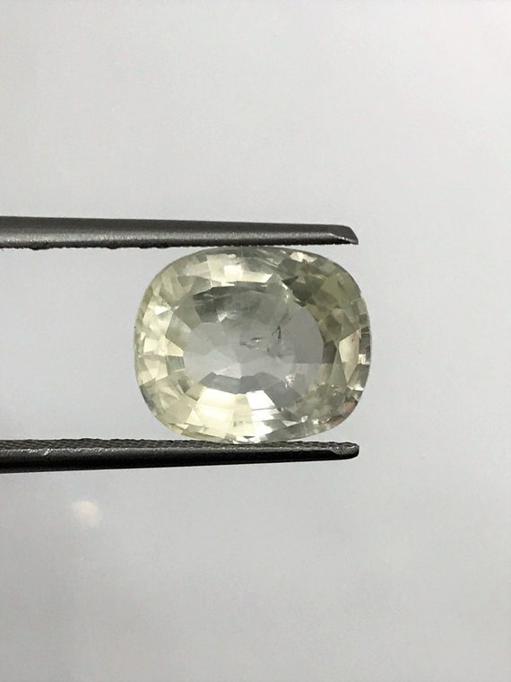 Natural WHITE SAPPHIRE 5.60 Carats Creamish White Color - Etsy UK