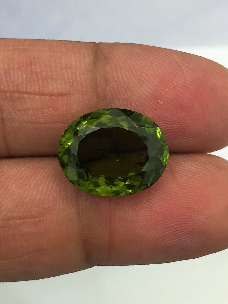 Vintage 10.64 Carat Beautiful Rich OLIVE Green Color Sparky Luster AAA ...
