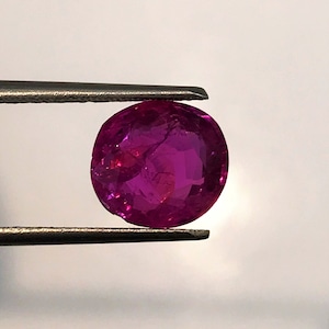 Natural BURMESE RUBY| 3.55 Carats Rich Pinkish Red Color Sparky Luster ...
