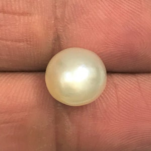 Natural REAL PEARL | Certified 4.92 Carats Round Shape Shiny White Skin ...