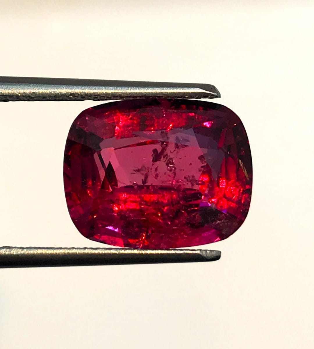 Natural BURMESE SPINEL | 5.05 Carats Rich Pigeon's Blood Red Color ...