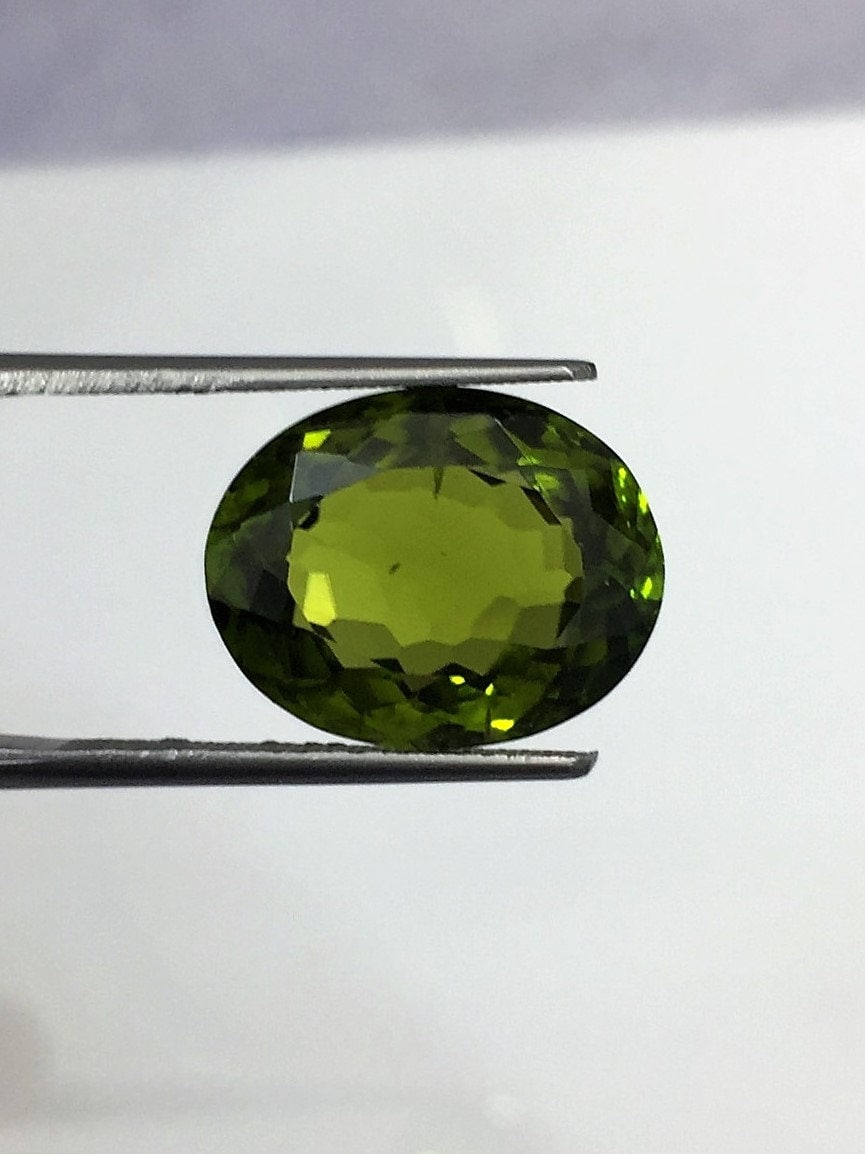 Vintage 10.64 Carat Beautiful Rich OLIVE Green Color Sparky Luster AAA ...