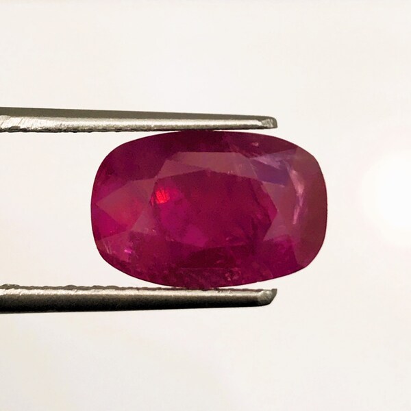 Natural BURMESE RUBY 8.76 Carats Rich Red Color Sparky Luster AAA Fine ...