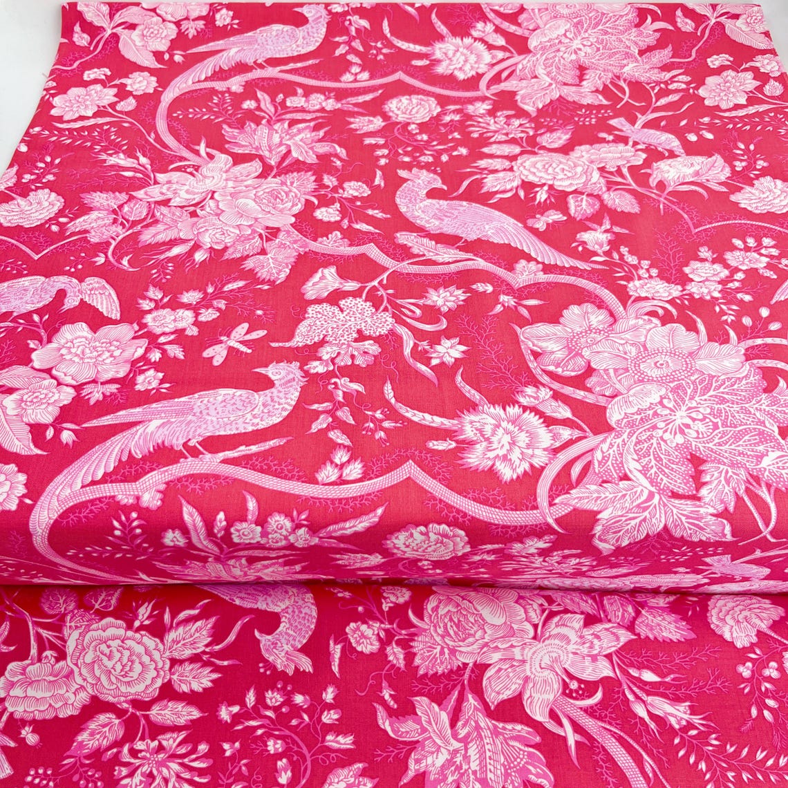 1430# Red and White Elegant Bird Feather and Flower Pattern Cotton ...