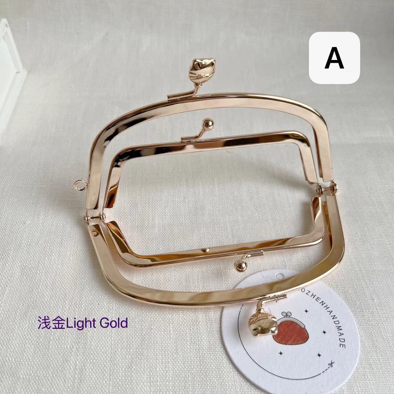 3035 14cm6cm Minimalist Cat Kitten Bead Double Pocket Kiss Clasp Purse ...