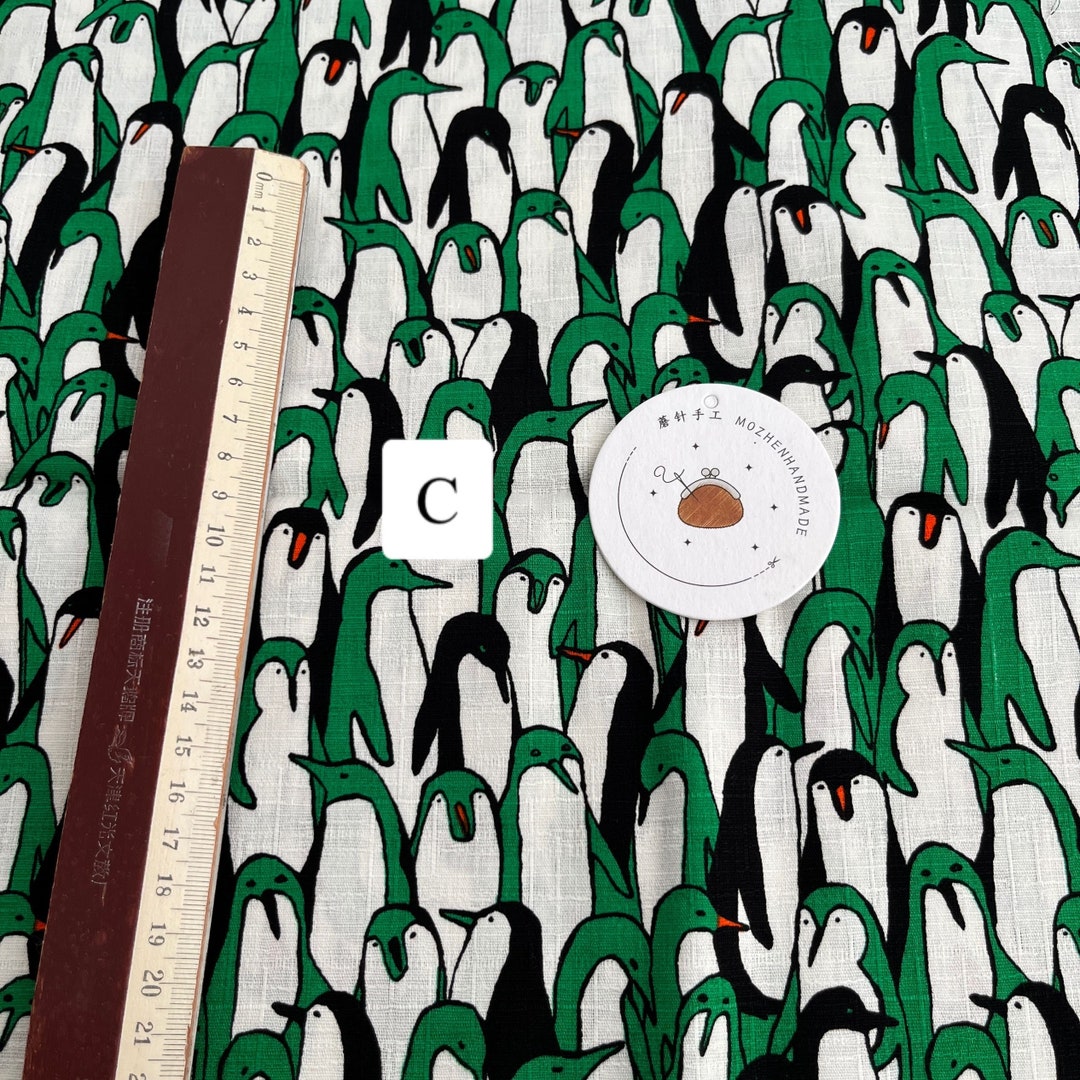 1219# Preppy Modern Comic Style Pinguin Menge Grün, Gelb, Schwarz ...