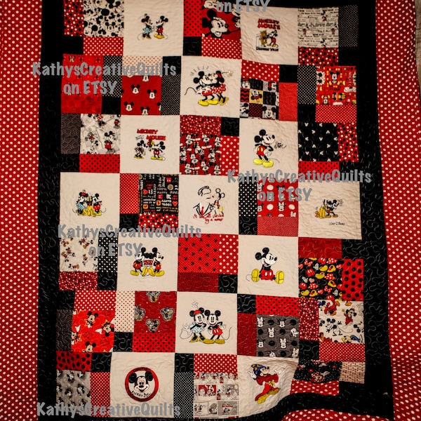Mickey Mouse Quilt - Etsy