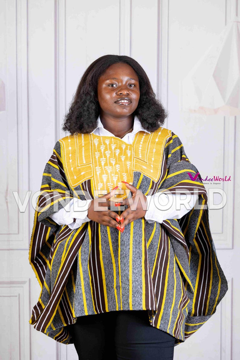 Wunko- Elegant Agbada Smock: North Ghana Fugu Dress, African Batakari - Etsy