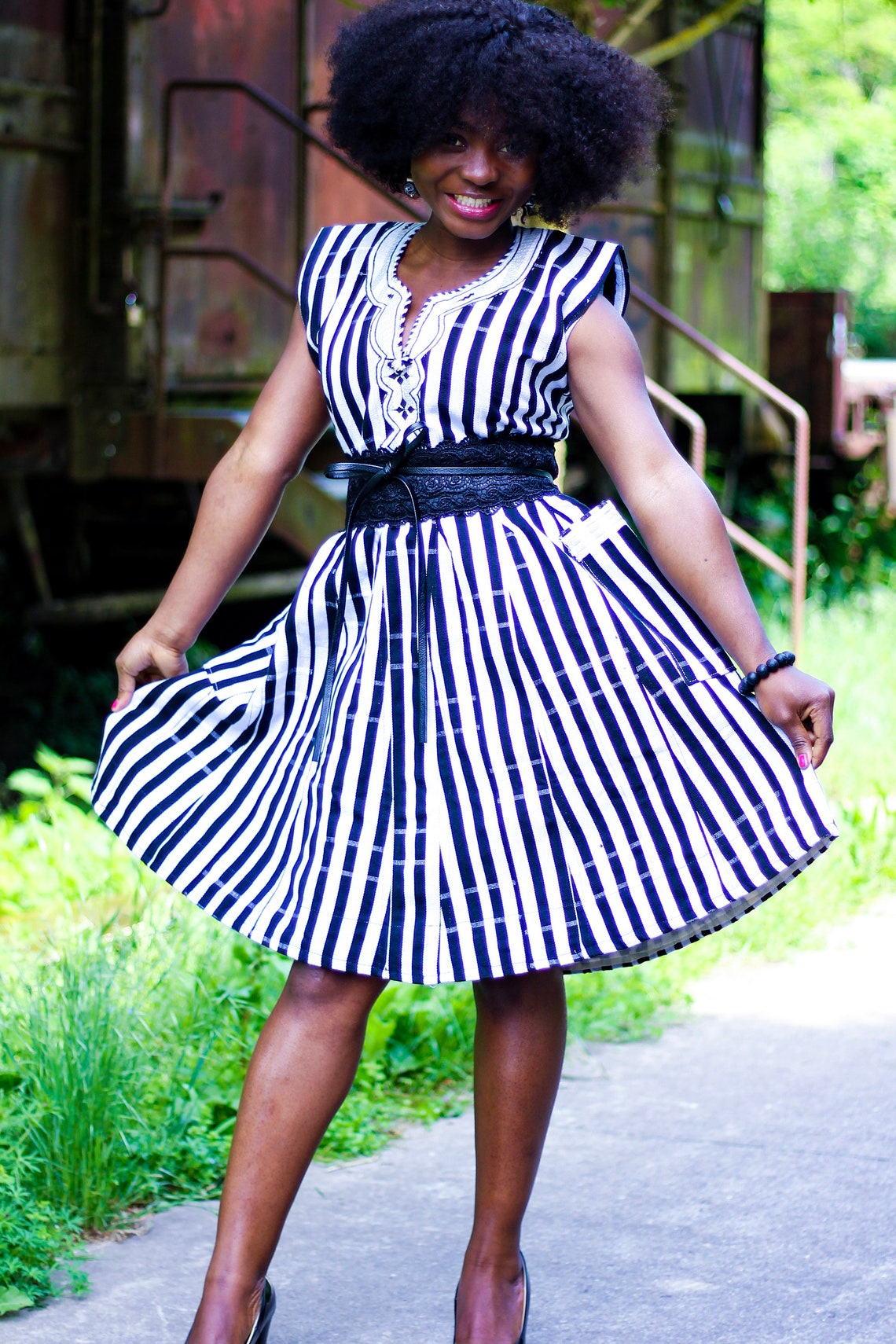 Daliri Sleeveless Smock Midi Dress| Smock Dress | Women Batakari Dress ...