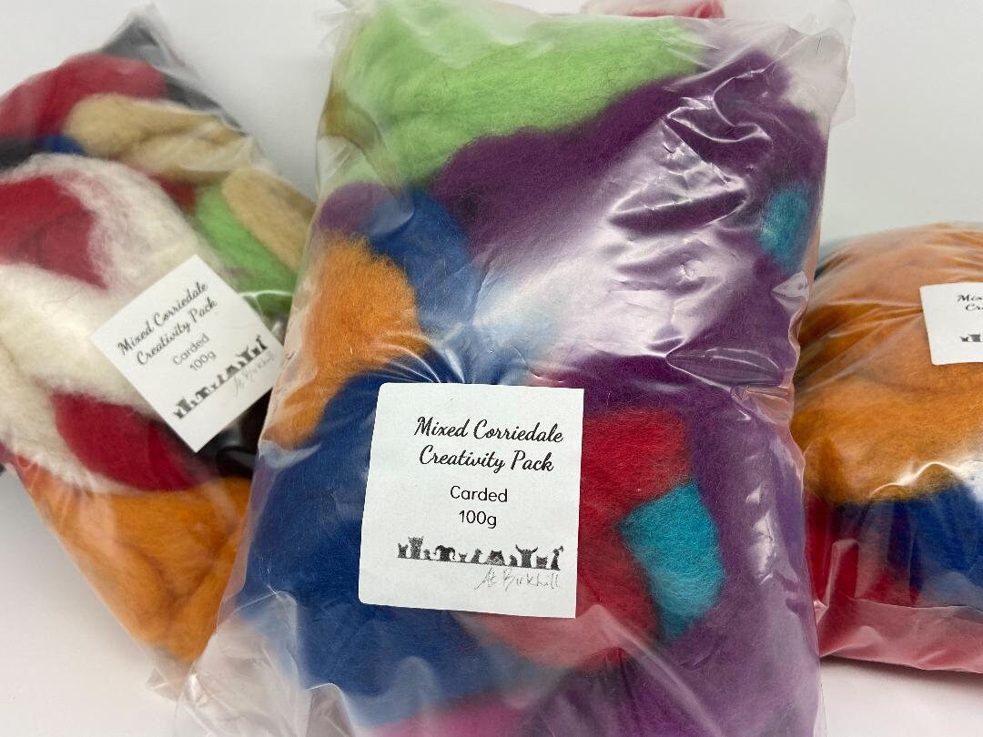 Surprise Mix Carded Corriedale Felting Wool Roving off Cuts / Acid Dyed ...