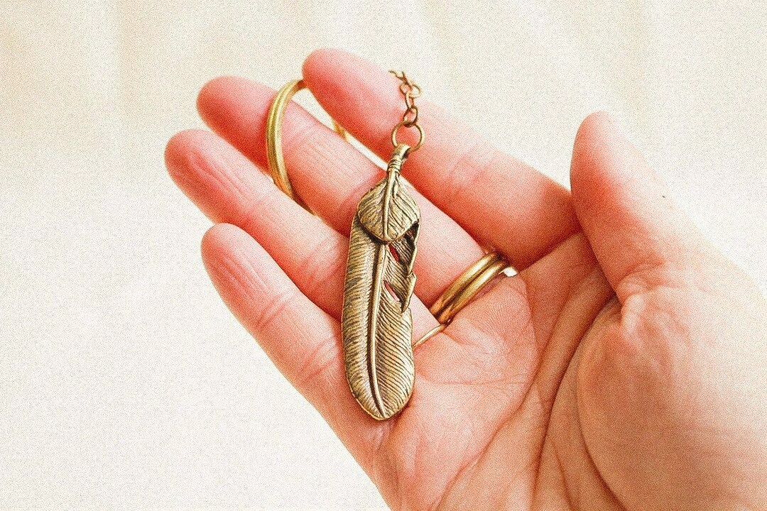Brass Feather Keychain Charm Angel Signs Good Luck Best Friend Keyring ...