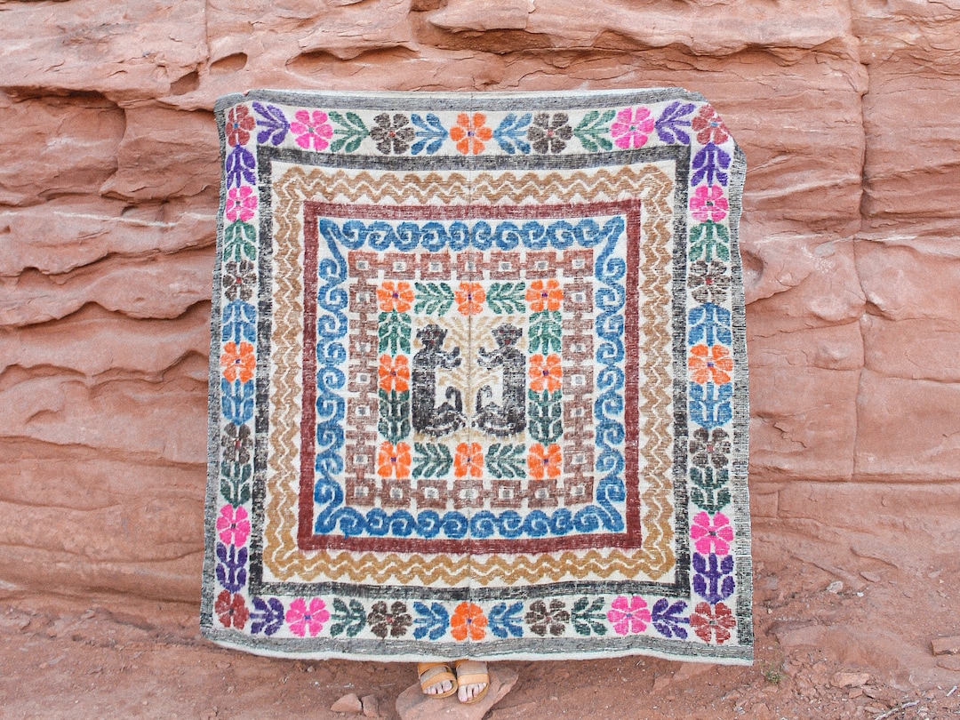 SOLD Authentic Vintage Peruvian Area Rug Vibrant Tropical Geometric ...