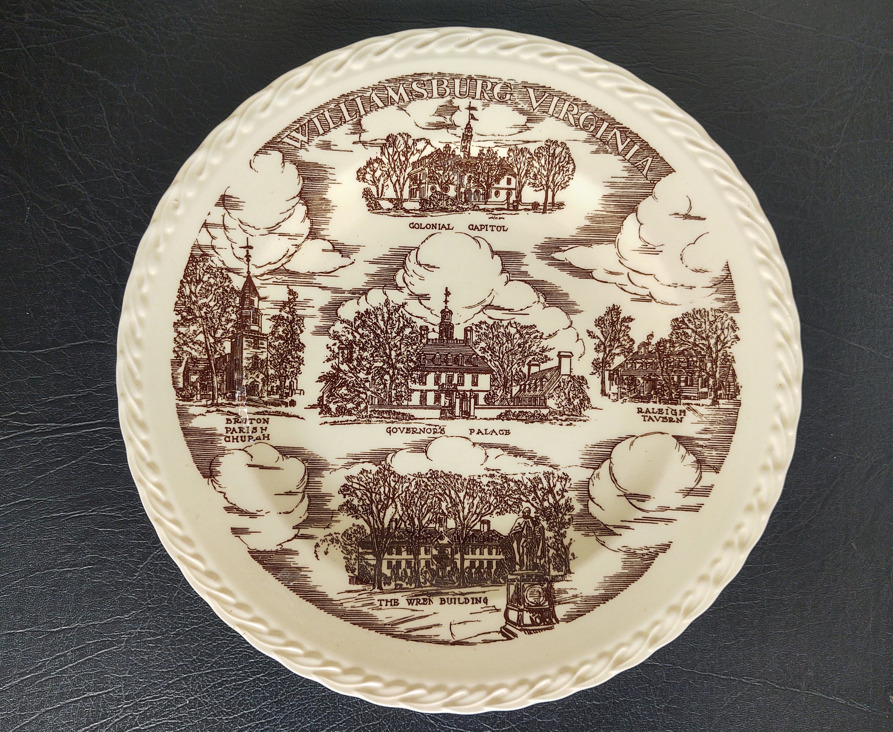 Williamsburg Virginia Colonial Plate by Vernon Kilns Los Angeles - Etsy