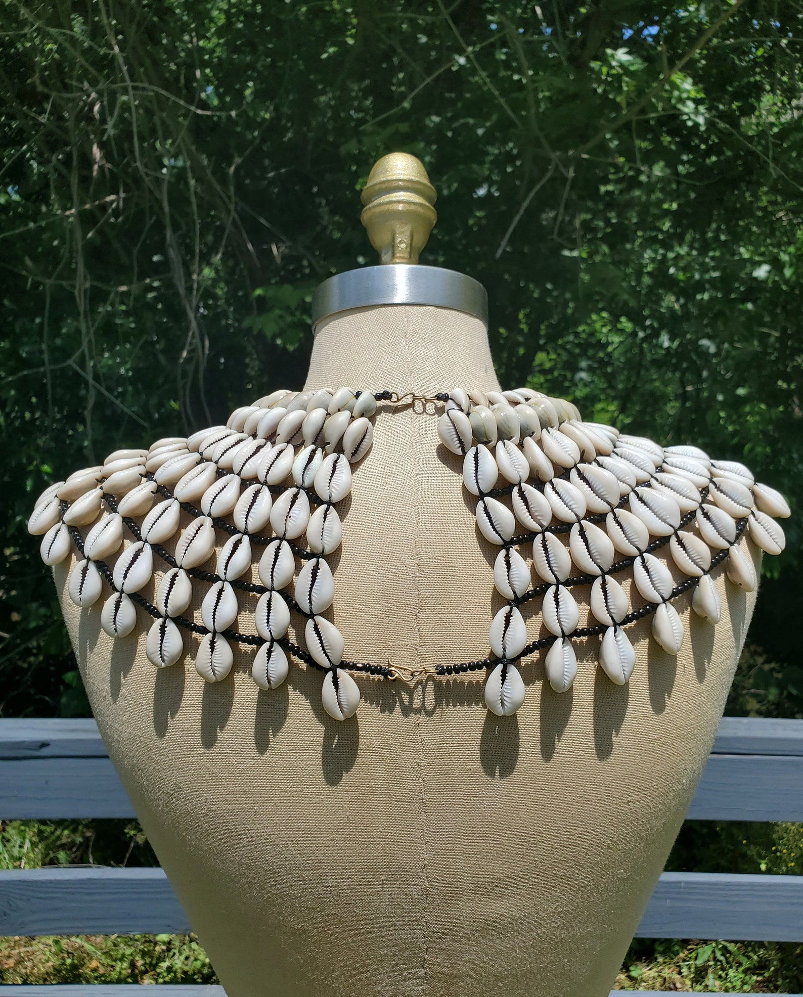 Large Reversible Cowrie Shell Necklace - Etsy