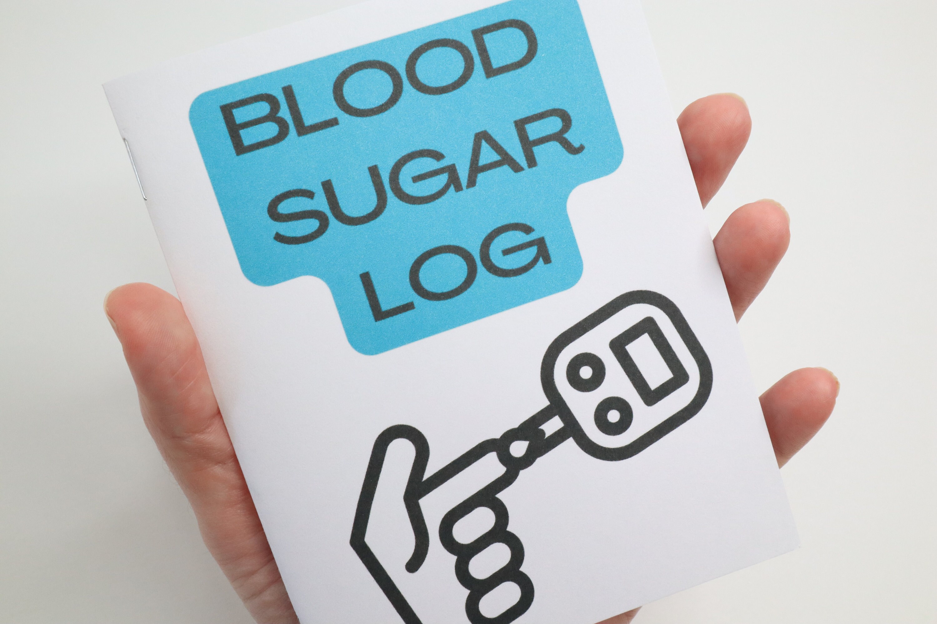 Blood Sugar Logbook // Diabetic Travel Log / Health Tracker Booklet ...