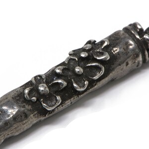 Floral Seam Ripper - Small Victorian Seam Ripper With Pewter Floral ...