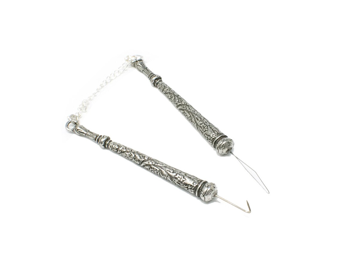 Victorian Tail Catcher Antique Style Needlework Tool - Etsy